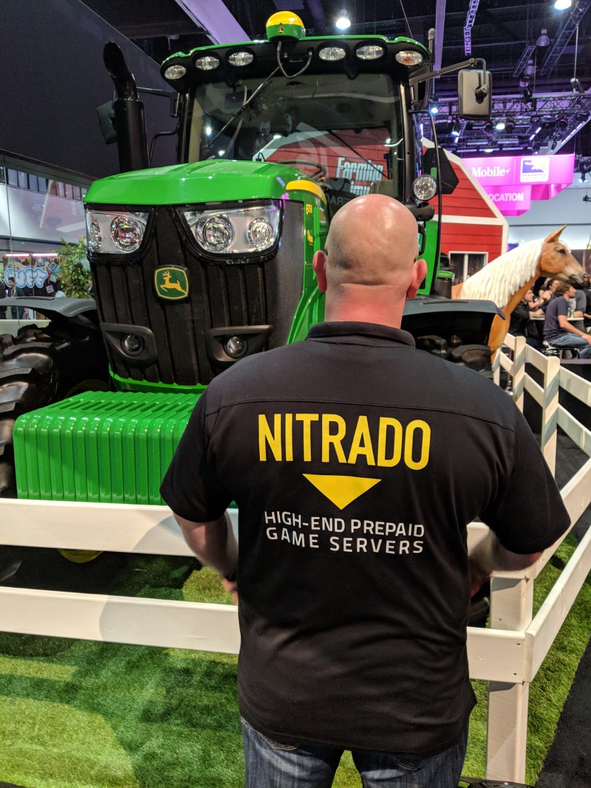 Farming Simulator 19 - The Complete Farming Experience | NITRADO